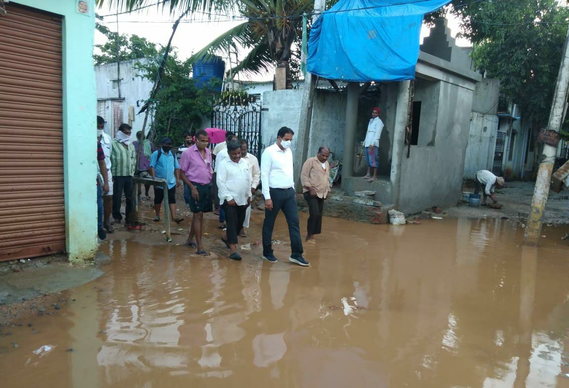 లోతట్టు ప్రాంతాల‌ ప్రజలు అప్రమత్తంగా ఉండాలి