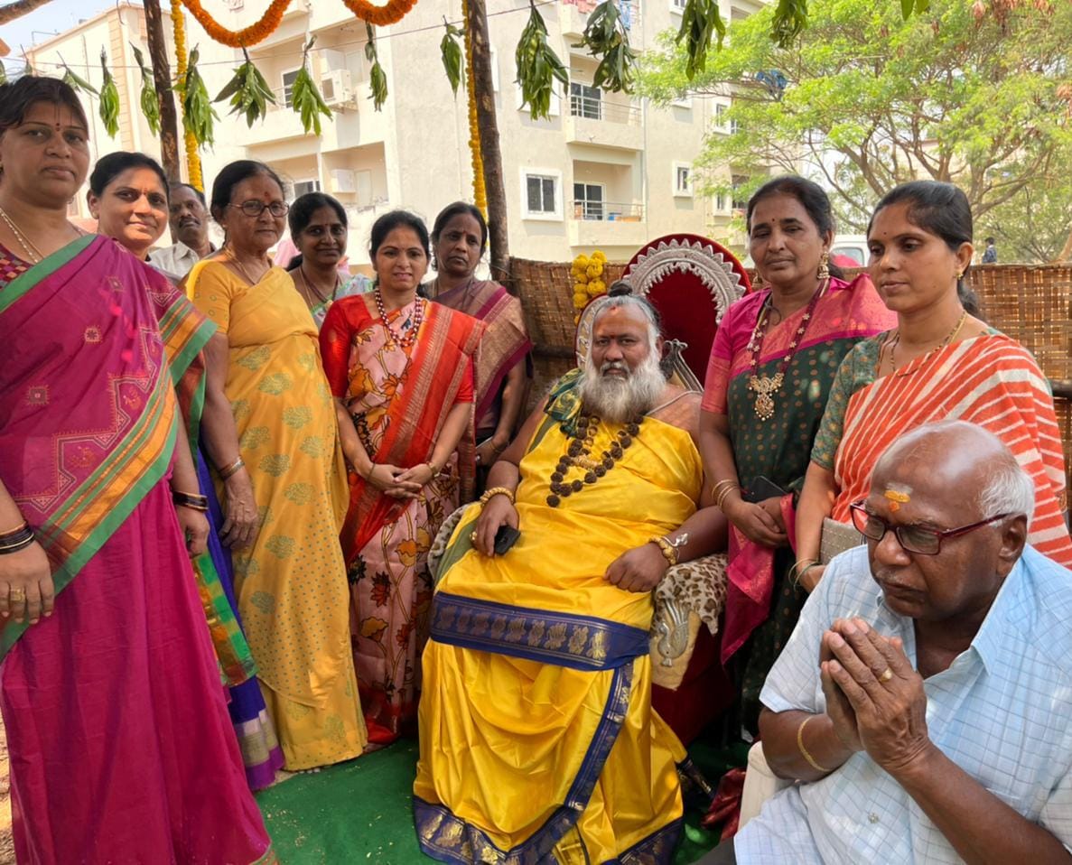అంగరంగ వైభవంగా శ్రీ శ్రీ వాసవి మాత ఆలయ ప్రతిష్టాపన మహోత్సవాలు